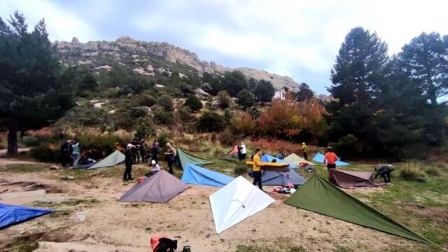 Vivac ligero, rápido y seguro en la naturaleza - Acampando